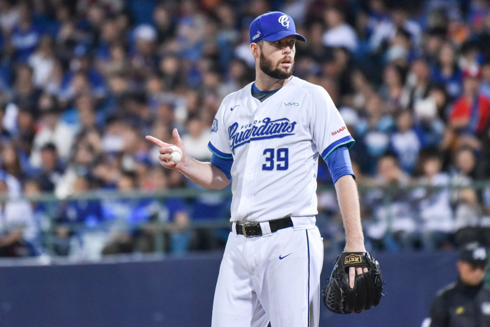 The Loree Train Rides Again • Words Above Replacement